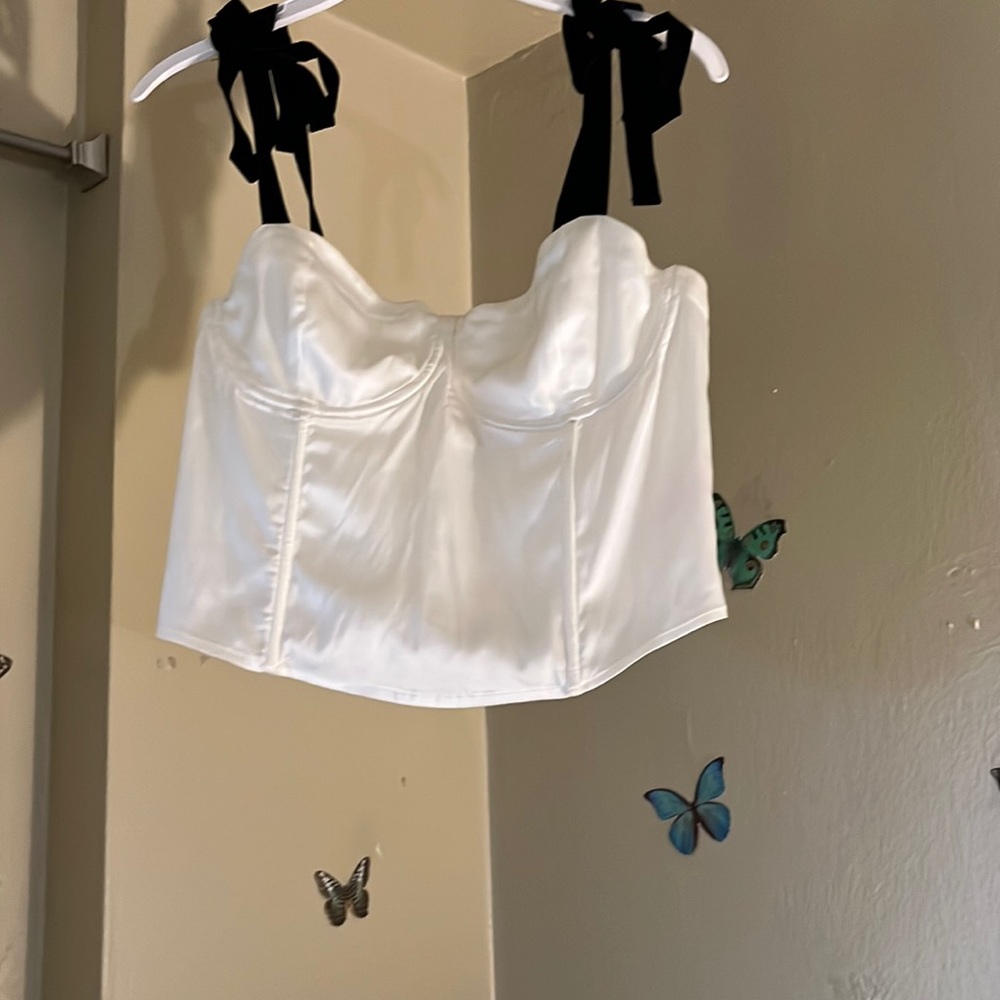Pearl White Corset Top With Black Velvet String Ties - Gem